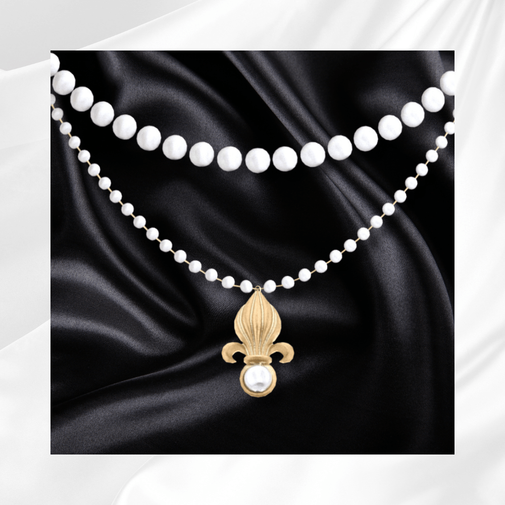 Fleur de lis Necklace - Gallery - The Sims 4 Create a Sim - CurseForge