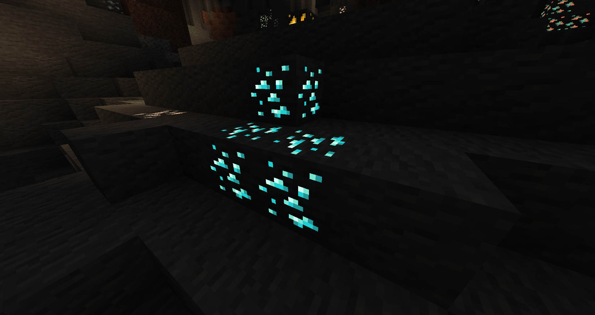 Glowing Ores Plus - Minecraft Bedrock Texture Packs - CurseForge
