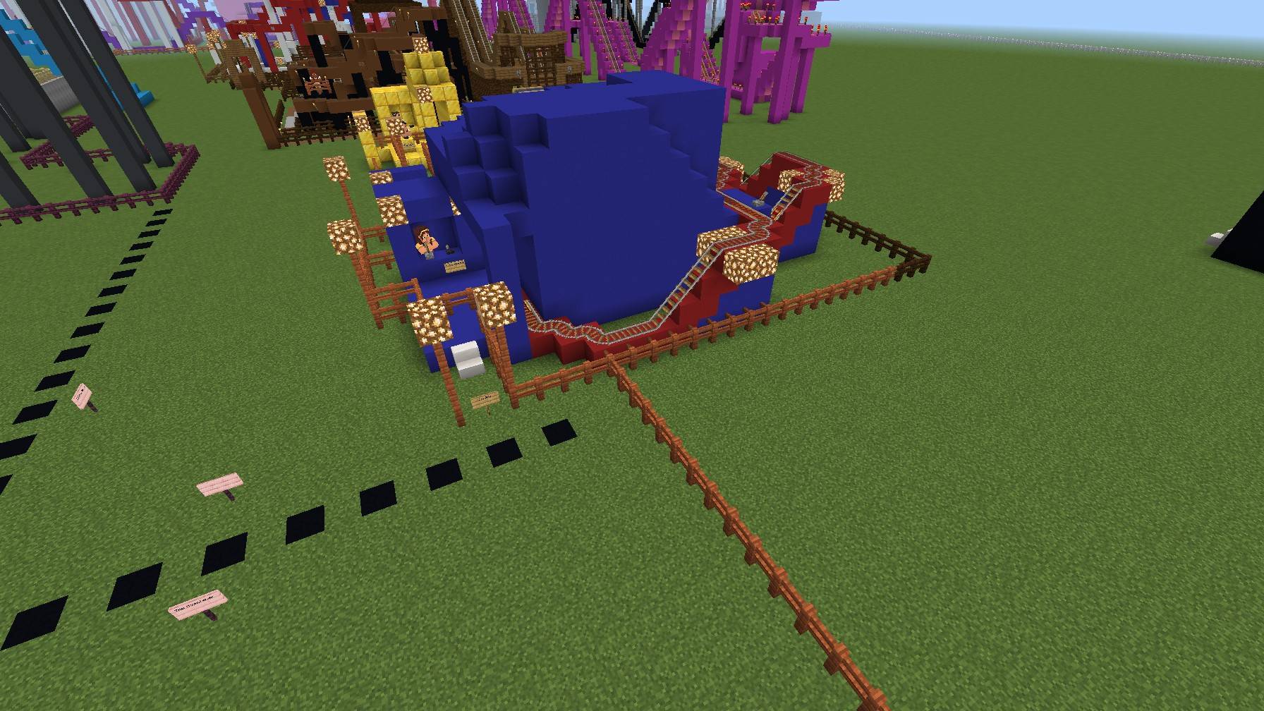 AJ Land (Roller Coaster Town) - Gallery - Minecraft Bedrock Maps ...