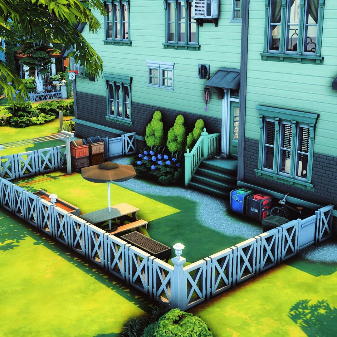 HUGE FAMILY HOUSE V2 - Gallery - The Sims 4 Rooms / Lots - CurseForge
